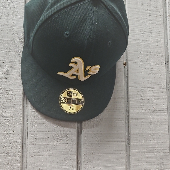 New Era | Other | New Era Forest Green Cap With Gold Emblem | Poshmark